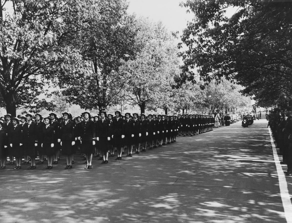 WAVES March in Roosevelt Funeral Procession – Women of World War II